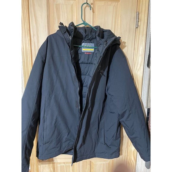 Cabela's | Jackets & Coats | Cabelas Mens Black 2 In Winter Coat Jacket System With Primaloft ...